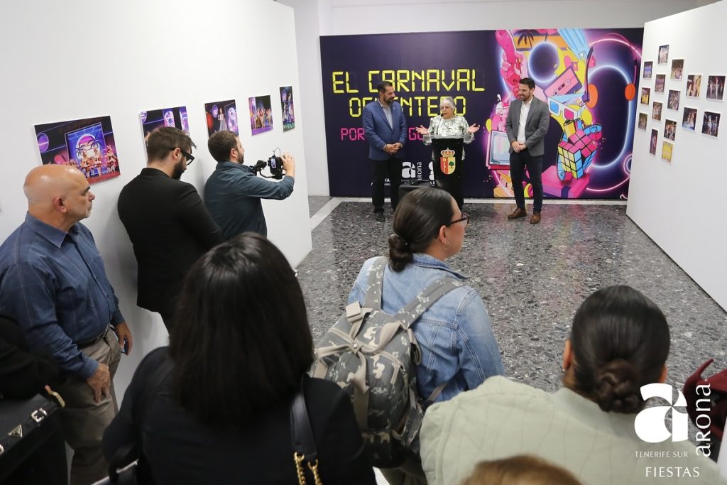 Exposición 'Carnaval Ochentero' de Laly González | Periódico del Carnaval